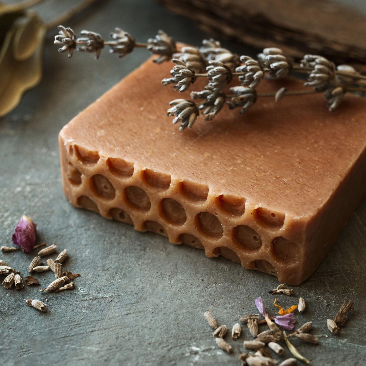 Curing Soap - How To Do It Properly For Long-Lasting Bars?